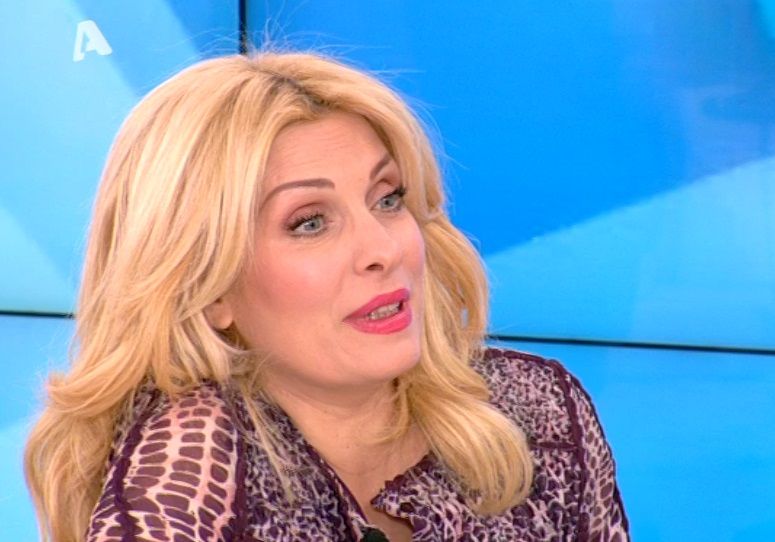 Μενεγάκη σε Χρυσικοπούλου: «Θέλω να δω ποια θα γεννήσει πρώτη ...