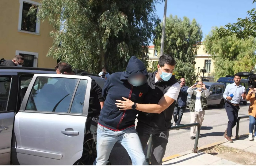 Κολωνός: Έρχονται 5 νέες συλλήψεις για τον βιασμό της 12χρονης – Πως ...