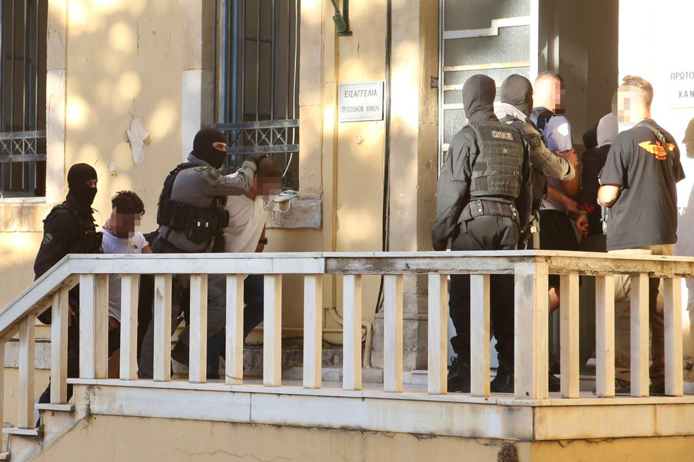 Η ακτινογραφία της μαφίας της Κρήτης: Ο Αρχηγός, ο «Αυστραλός», ο ...