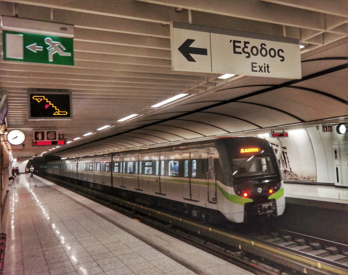 Από τις 13 Σεπτεμβρίου 24ωρη λειτουργία στην Αθήνα για Μετρό, Τραμ και ...