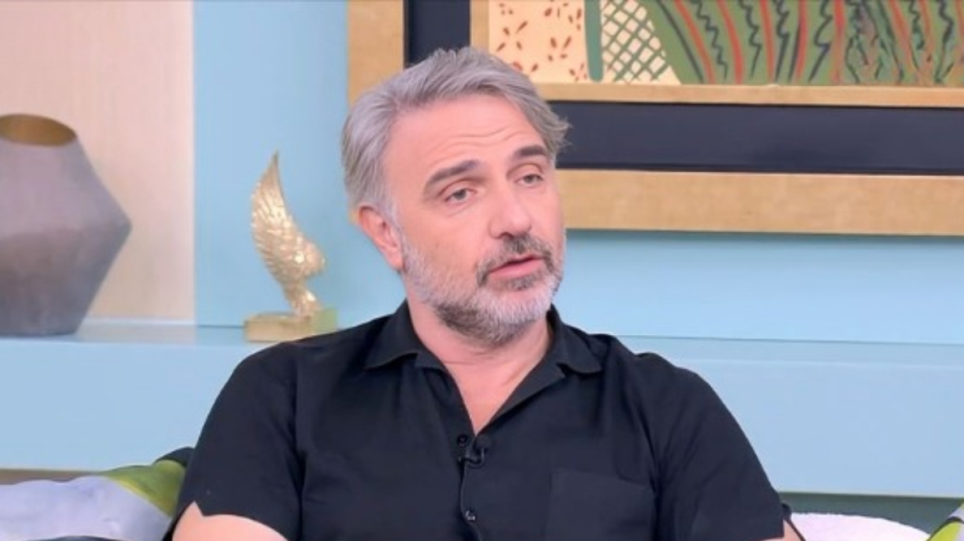 Φάνης Μουρατίδης: Οι γιοι μου είναι δύο «ντουλάπες» και εγώ ο κοντός ...